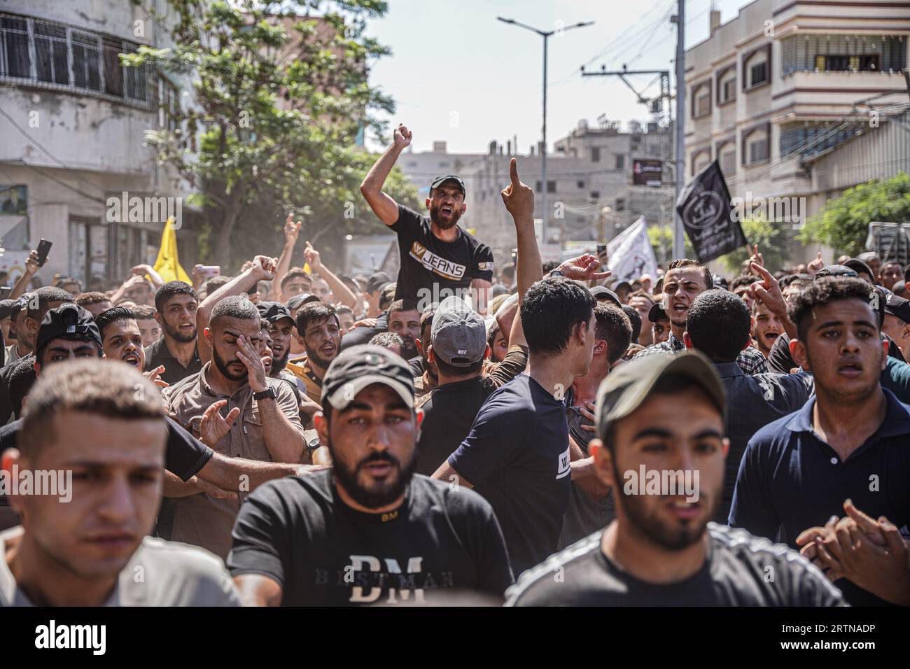 Gaza, Gaza, Palestine. 14th Sep, 2023. Palestinians mourn the body of ...