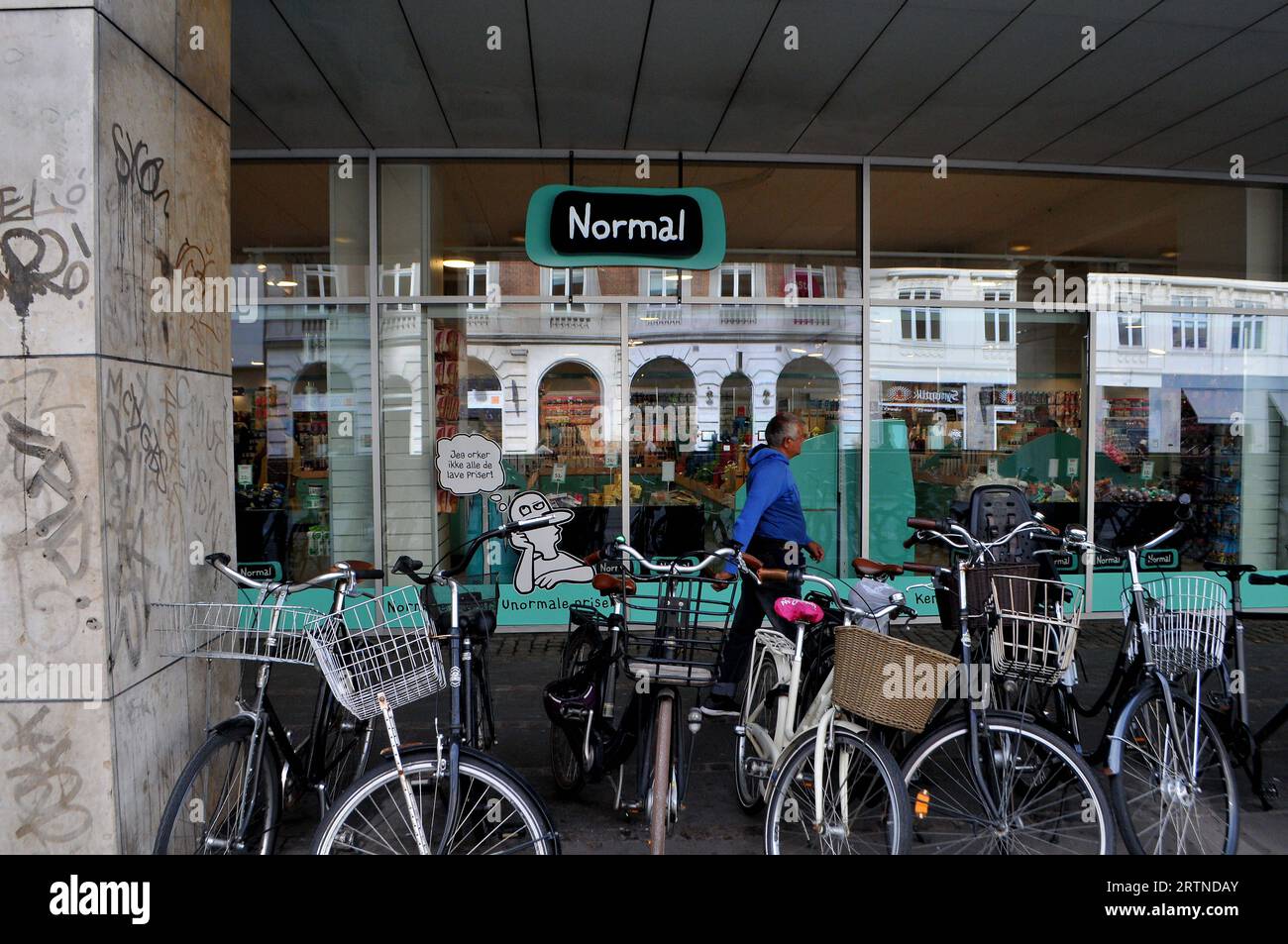 Copenhagen/Denmark/12 September 2023/.People pass by Normal store in ...