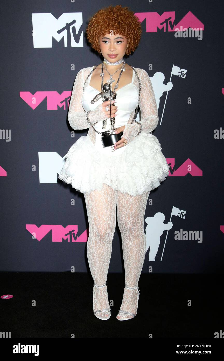 Ice Spice bei der Verleihung der MTV Video Music Awards 2022 im ...