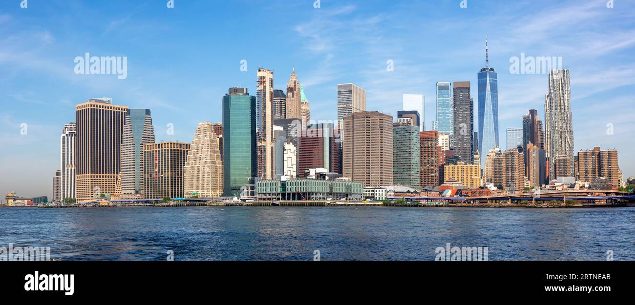 New York, USA - 12. Mai 2023: New York City Skyline Von Manhattan Mit ...