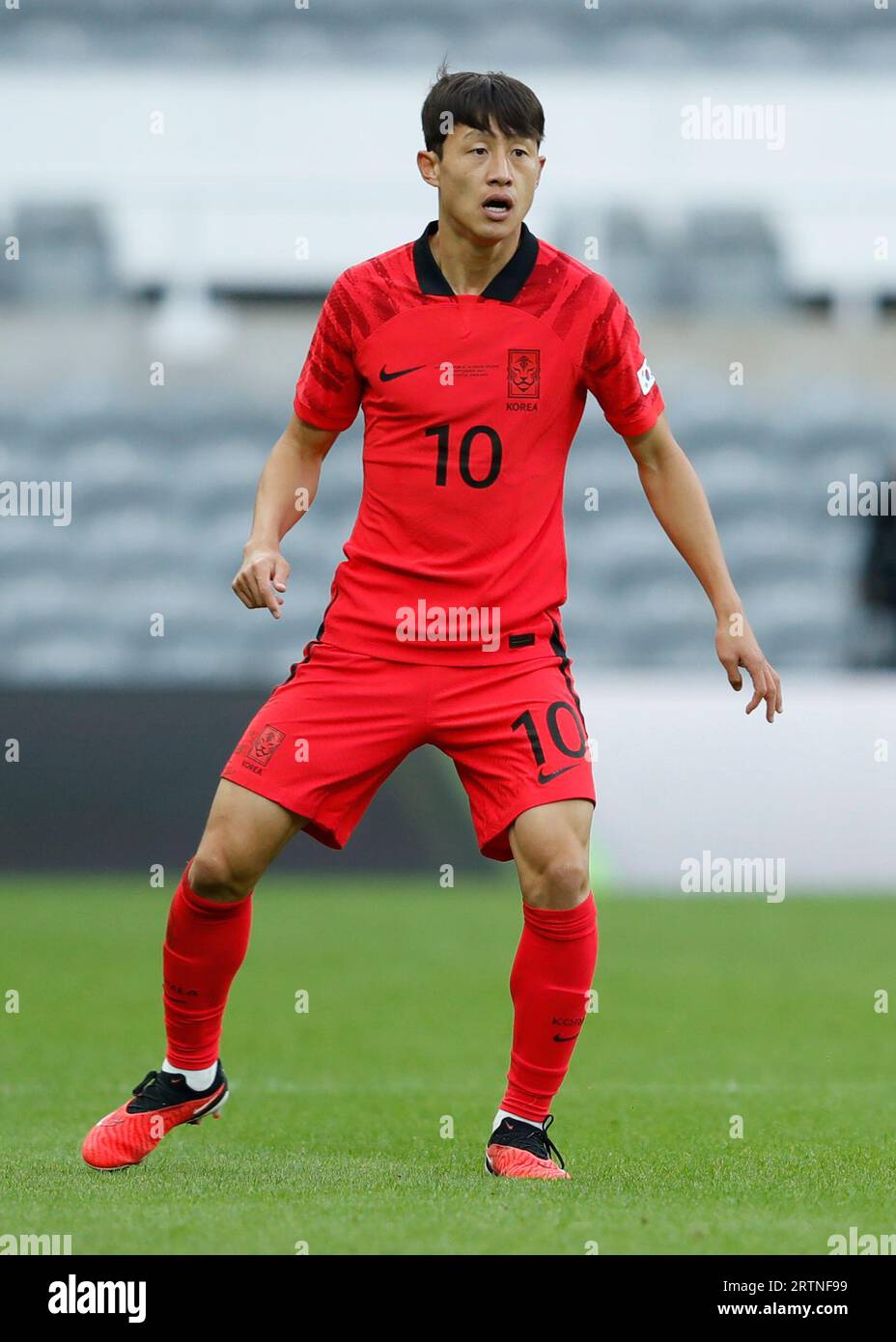 Lee jae sung in action hi-res stock photography and images - Alamy