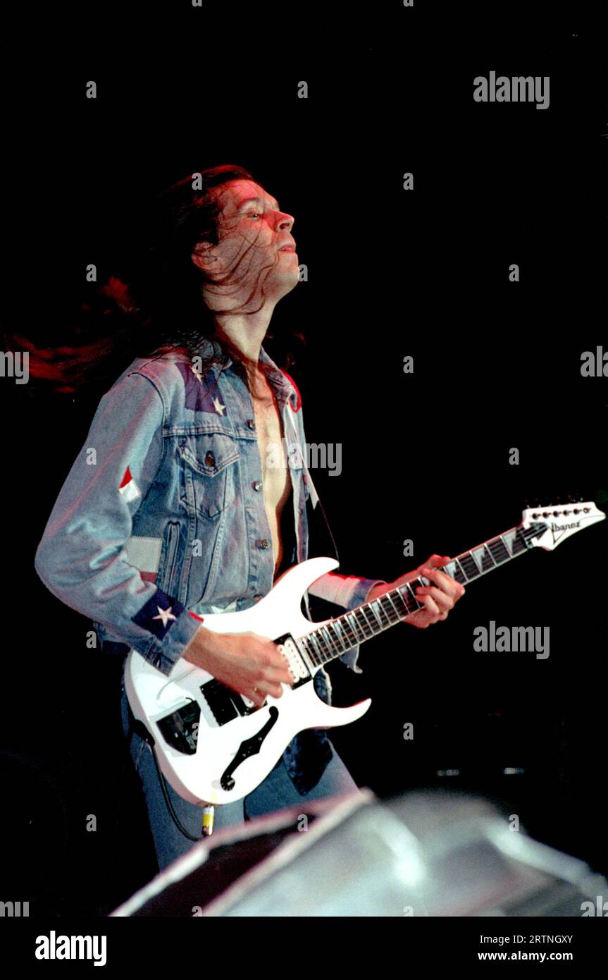 Mr big photographs hi-res stock photography and images - Alamy