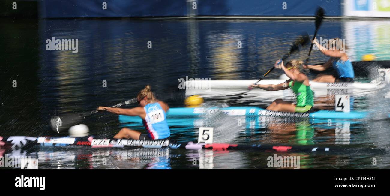 Canoe world championships in duisburg hi-res stock photography and ...