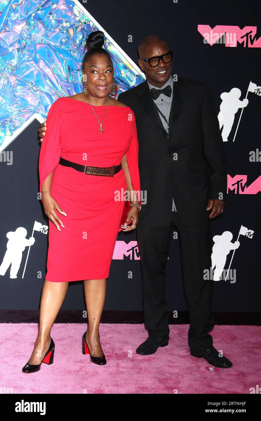 Roxanne Shante und James Cross bei der Verleihung der MTV Video Music ...