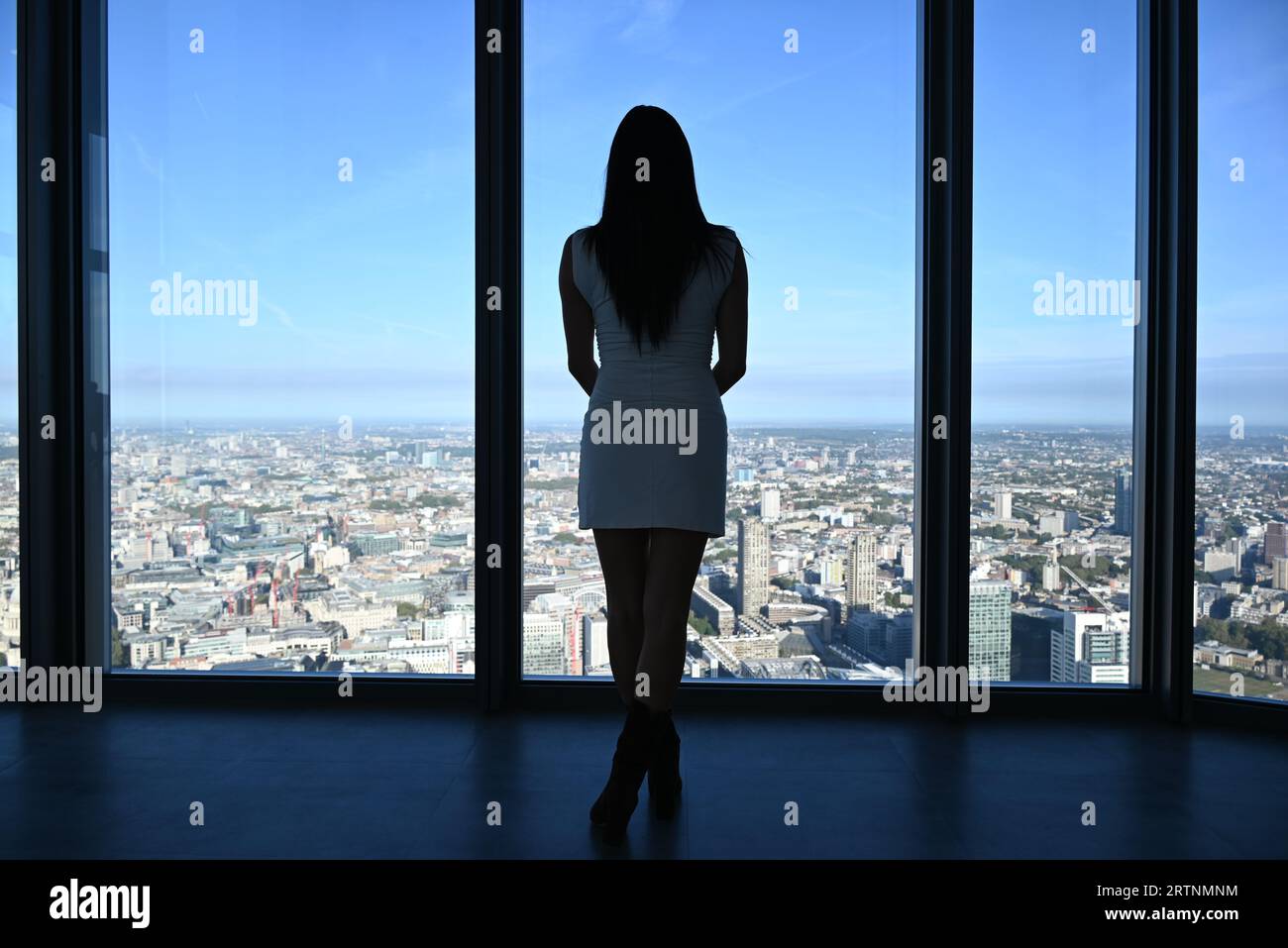 Londons highest public viewing gallery hi-res stock photography and ...