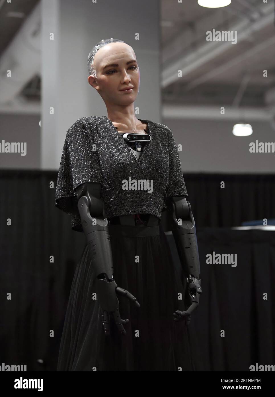 Las vegas convention center 2023 hi-res stock photography and images ...