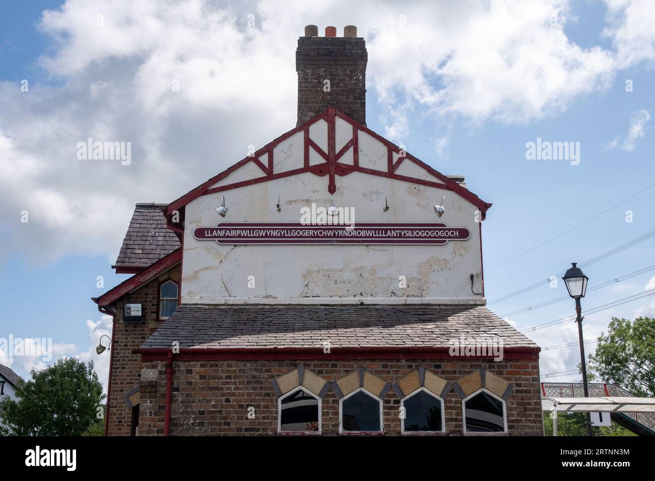 Llanfairpwllgwyngyll hi-res stock photography and images - Alamy
