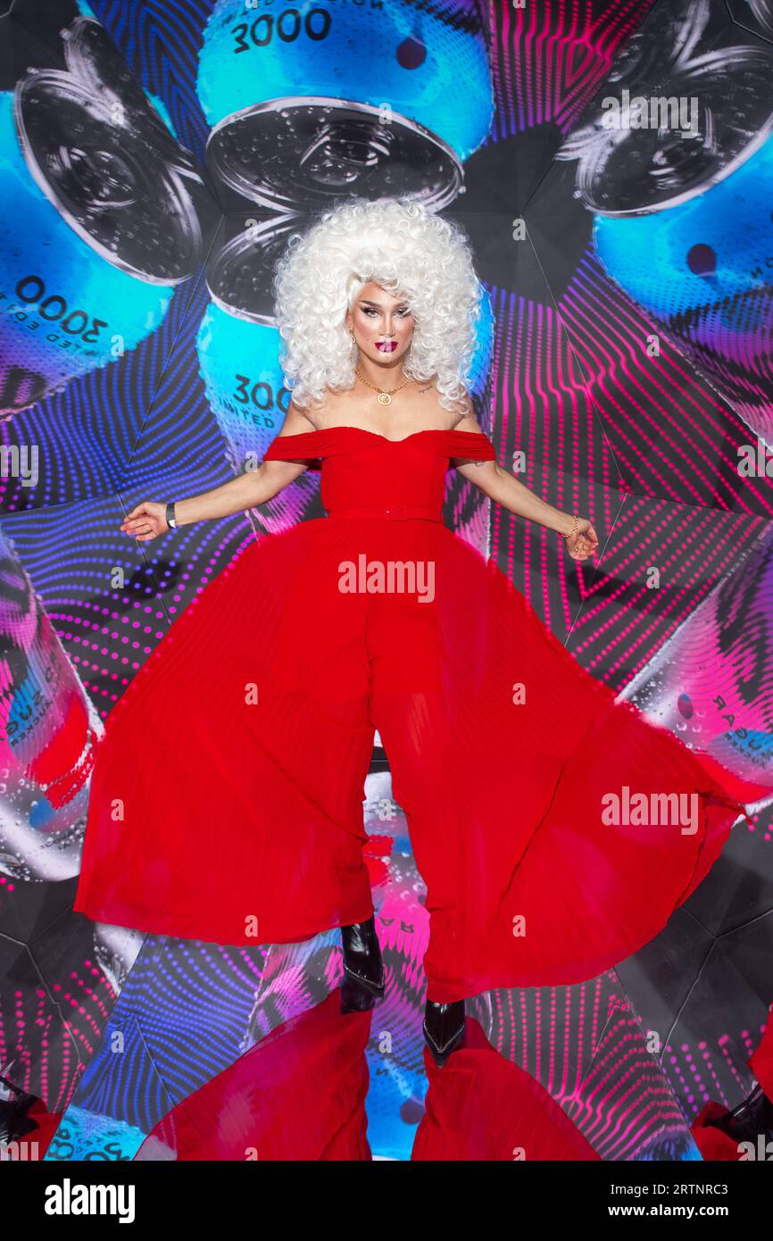 Event - Coca Cola 3000 Candy Crash beim Launch-Event der neuen Coca Cola 3000 in der P61 Gallery ...