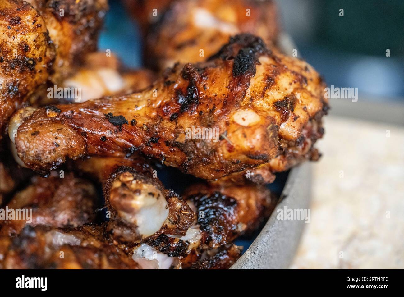 Thigh and wing hi-res stock photography and images - Alamy