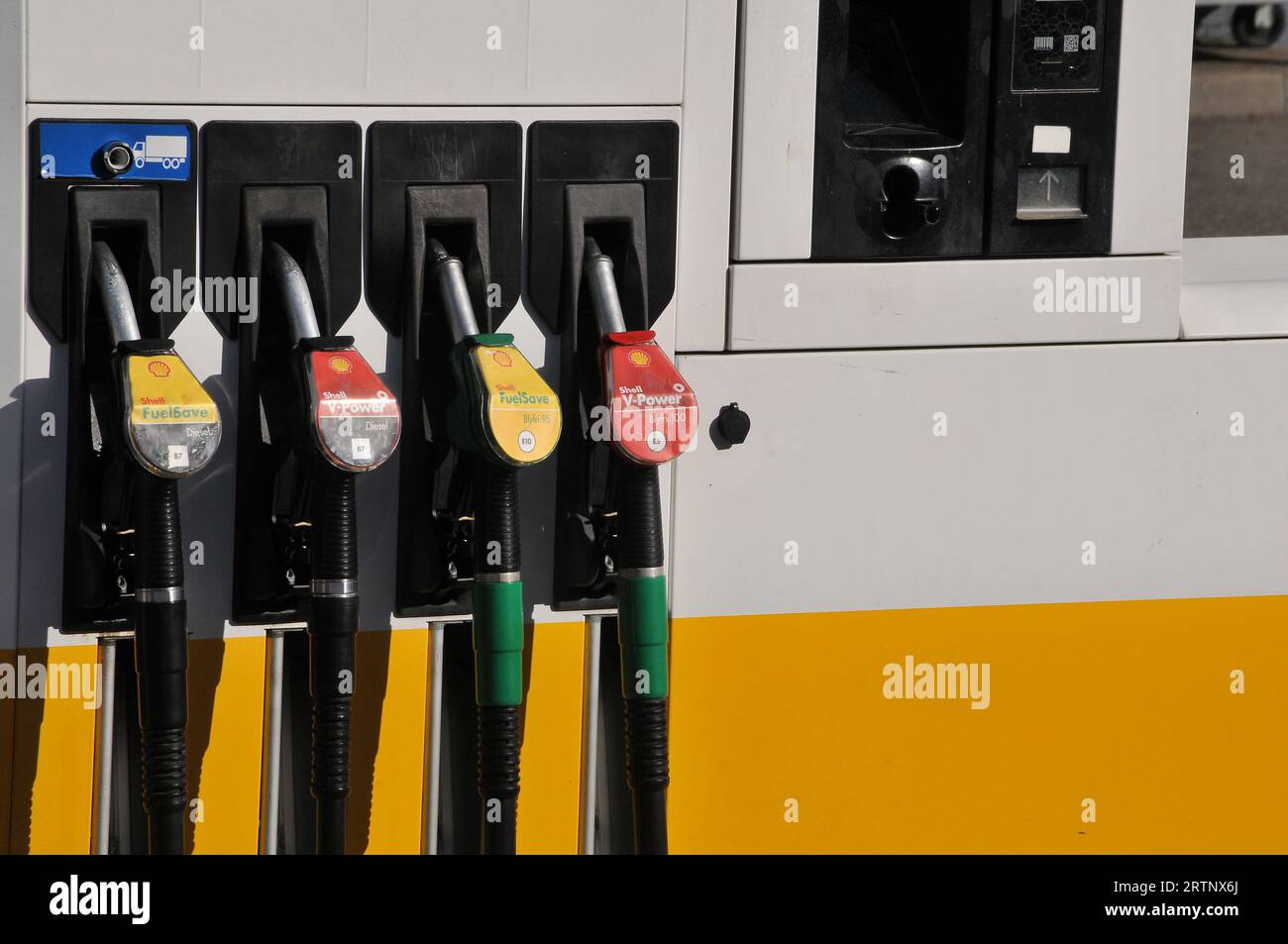 Diesel electrc charge point hi-res stock photography and images - Alamy