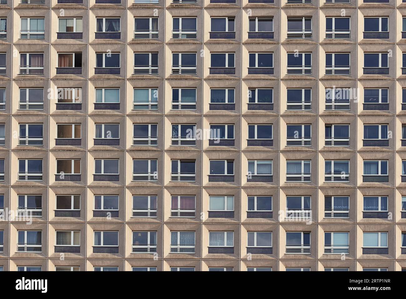 Soviet block flats hi-res stock photography and images - Alamy