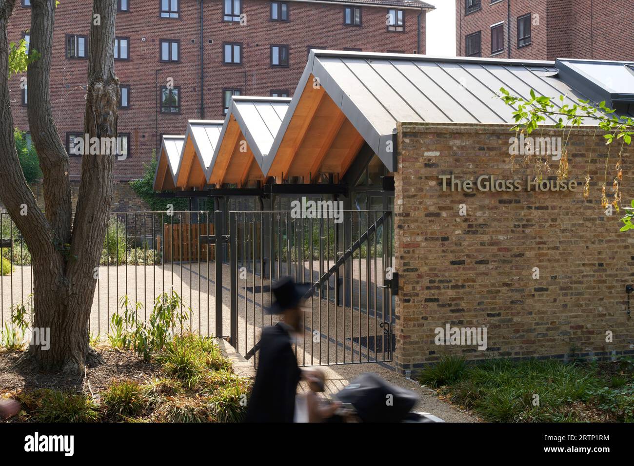 Overall view. Springfield Park, London, United Kingdom. Architect ...