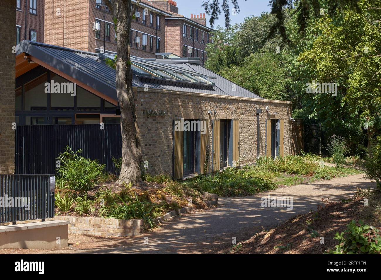 Overall view. Springfield Park, London, United Kingdom. Architect ...