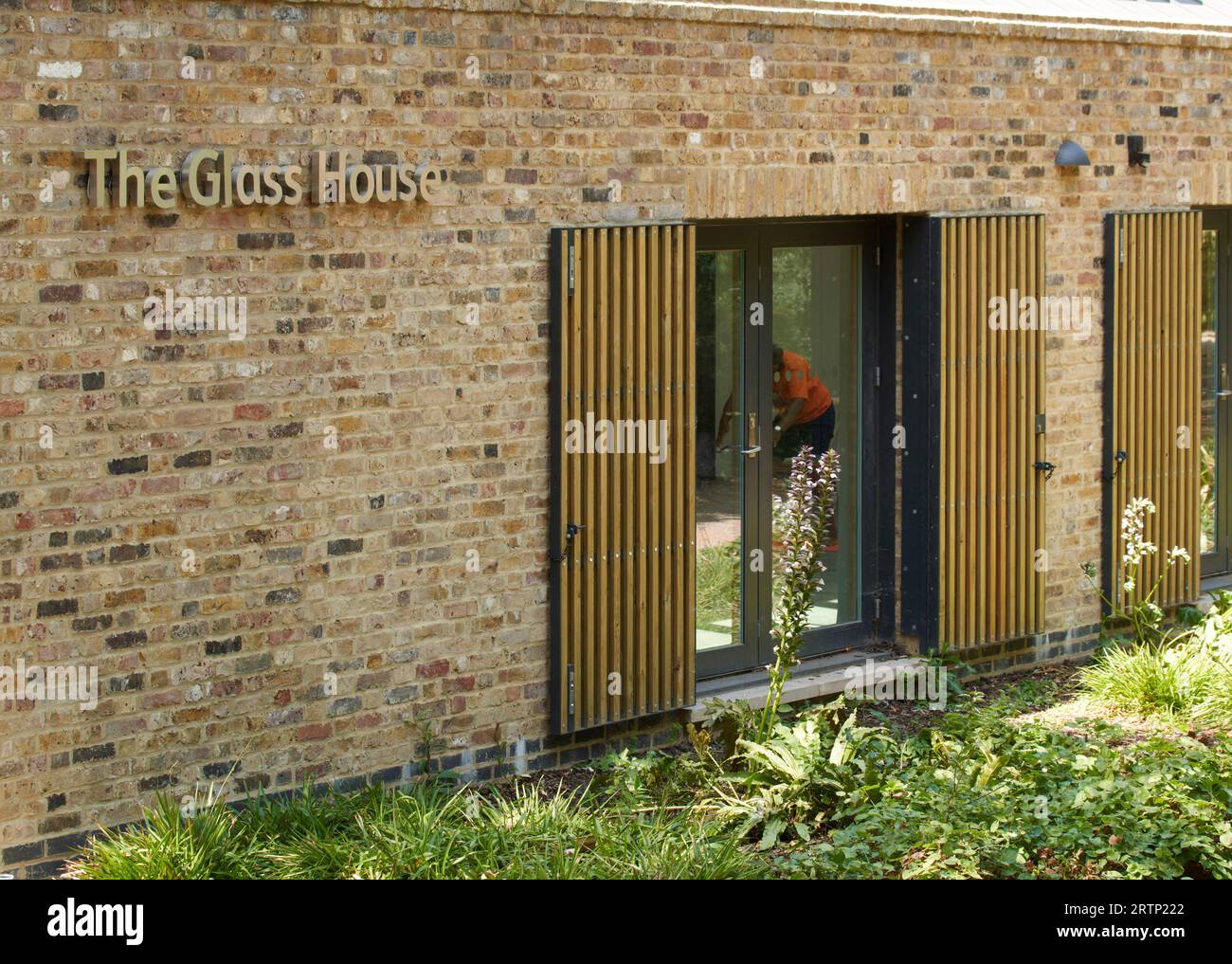 Exterior view of 'glass house'. Springfield Park, London, United ...