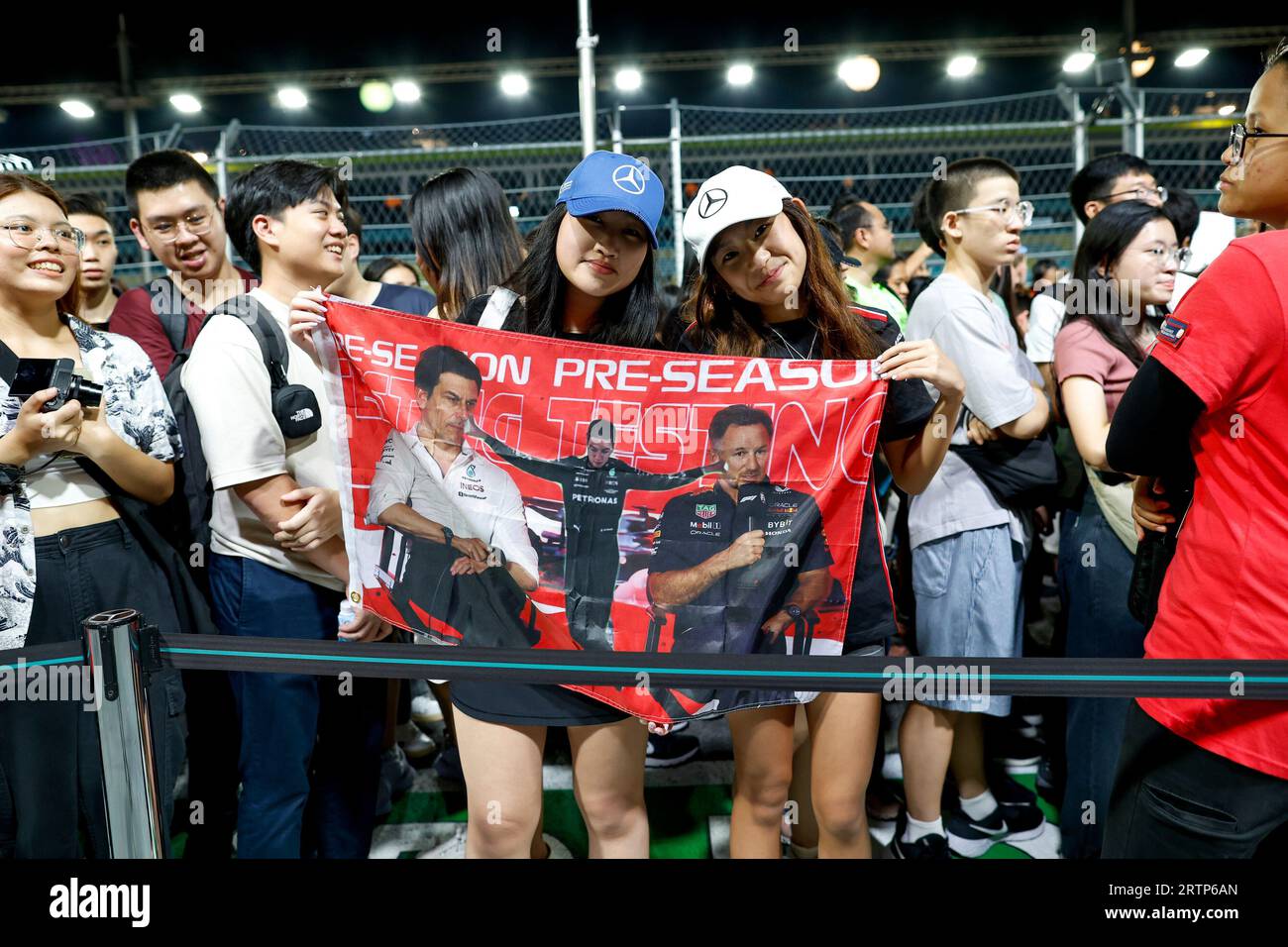 Singapore, Singapore. 14th Sep, 2023. Fans, F1 Grand Prix of Singapore ...
