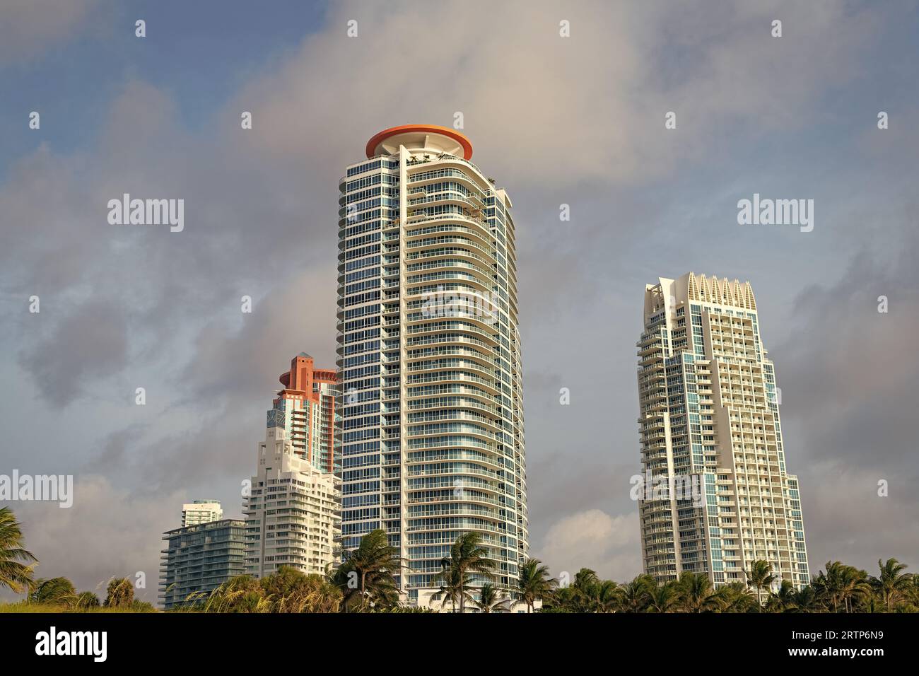 skyscraper building facade architecture in miami. skyscraper building ...