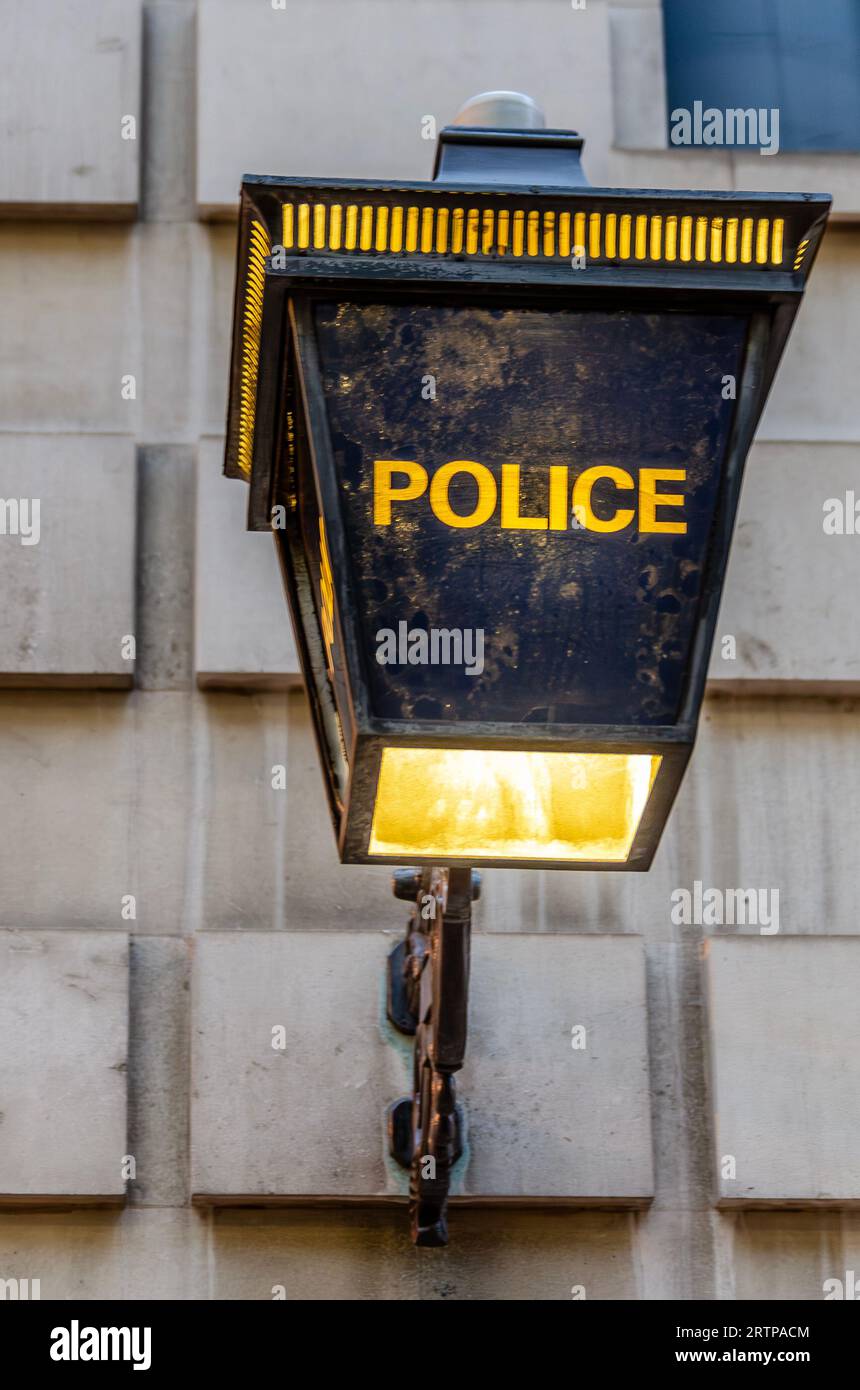 Uk Policing Positive images of the police. Generic, no identifible ...