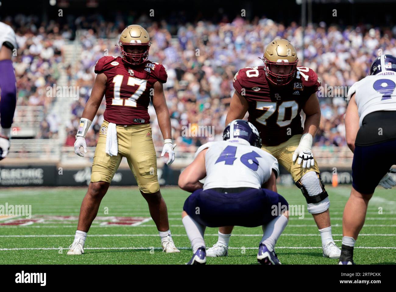 CHESTNUT HILL, MA - SEPTEMBER 09: Boston College Eagles tight end ...