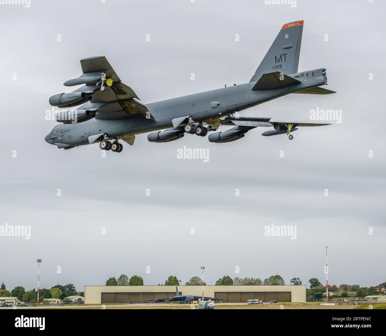 52 bomber hi-res stock photography and images - Alamy
