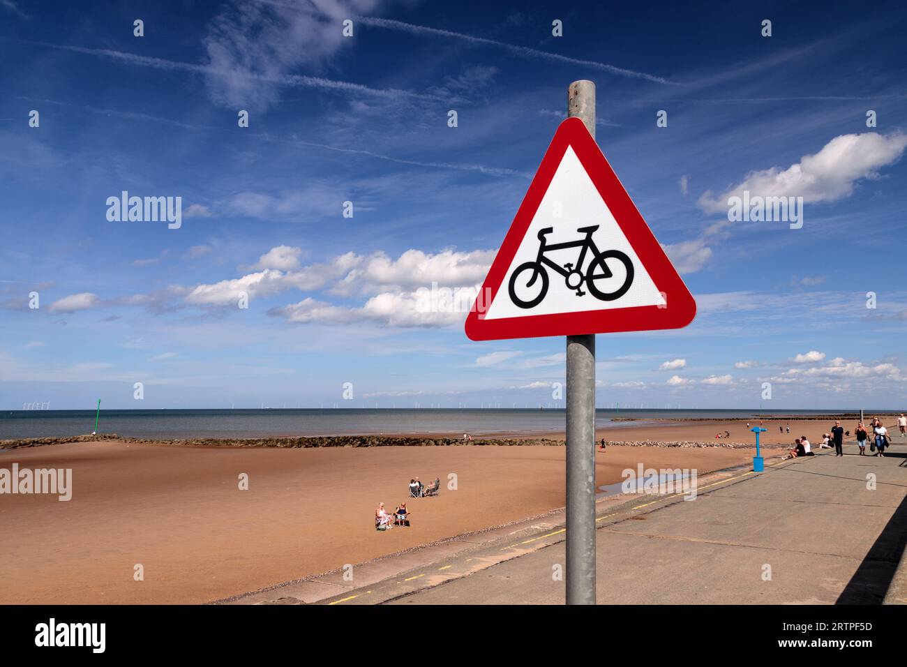 Roadsign wales hi-res stock photography and images - Alamy