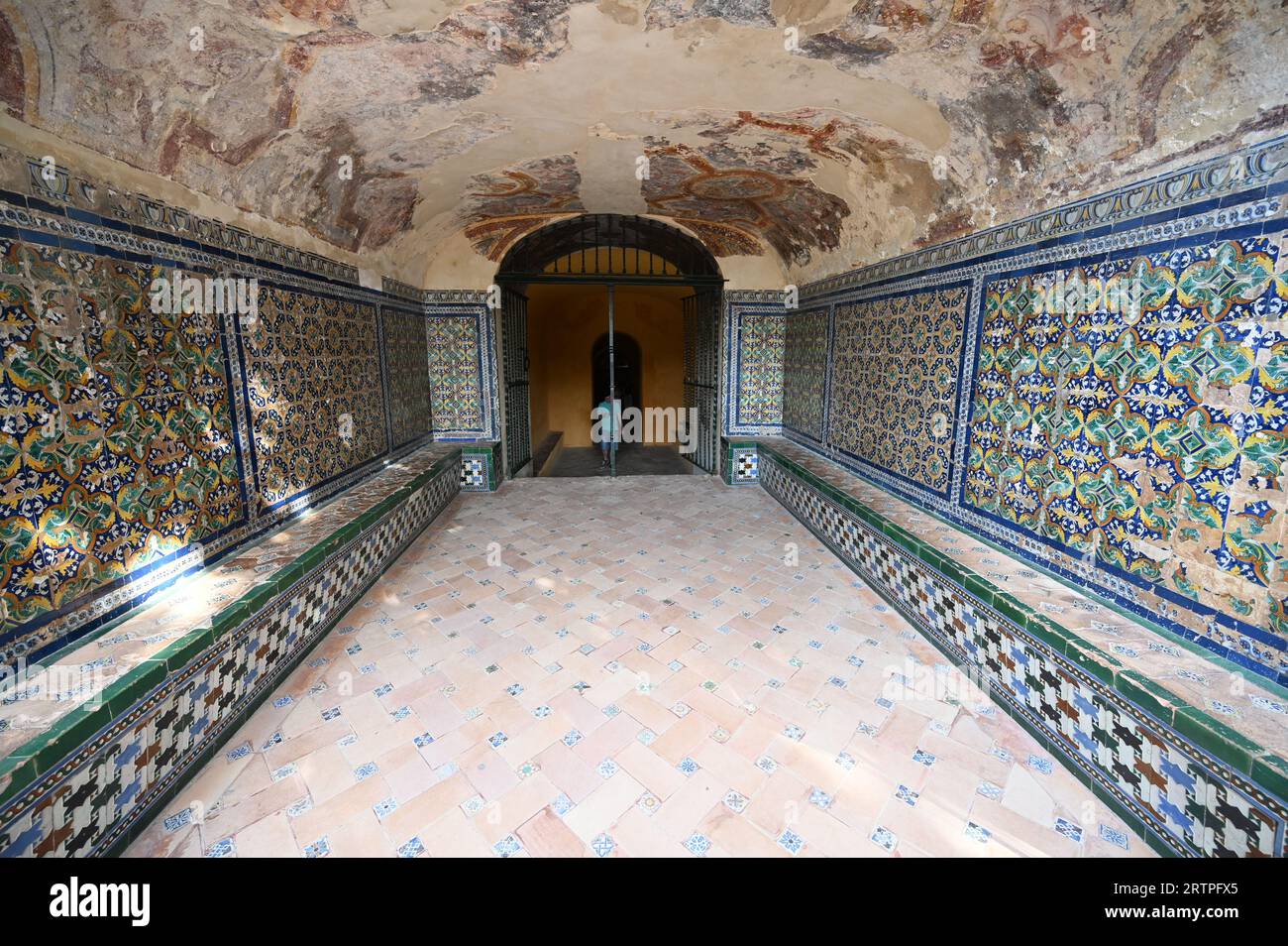 Banos Dona Maria de Padilla baths at the Real Alcazar Palace in Seville ...