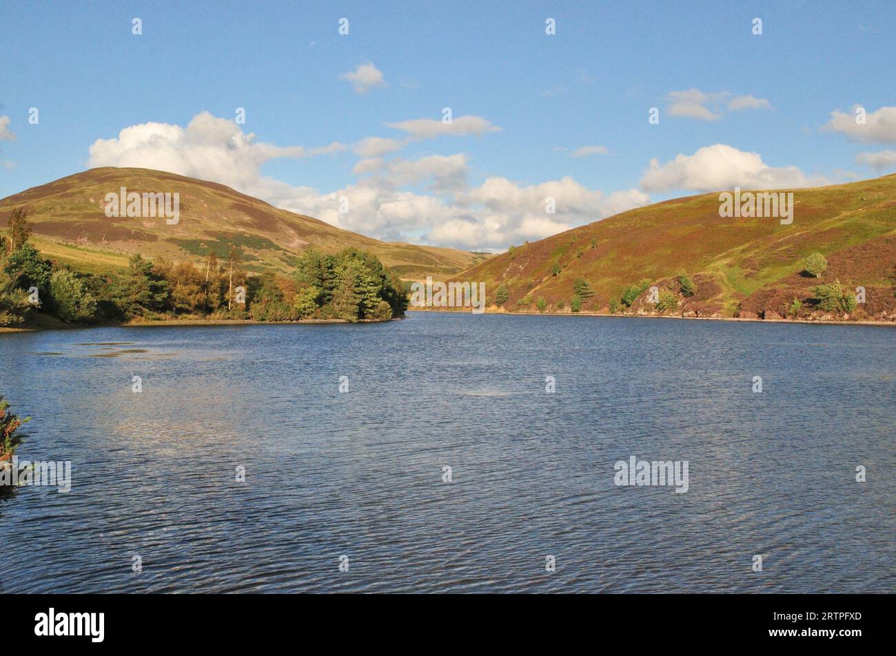 Glencorse Reservoir, Pentland Regional Park, Pentland Hills, Penicuik ...