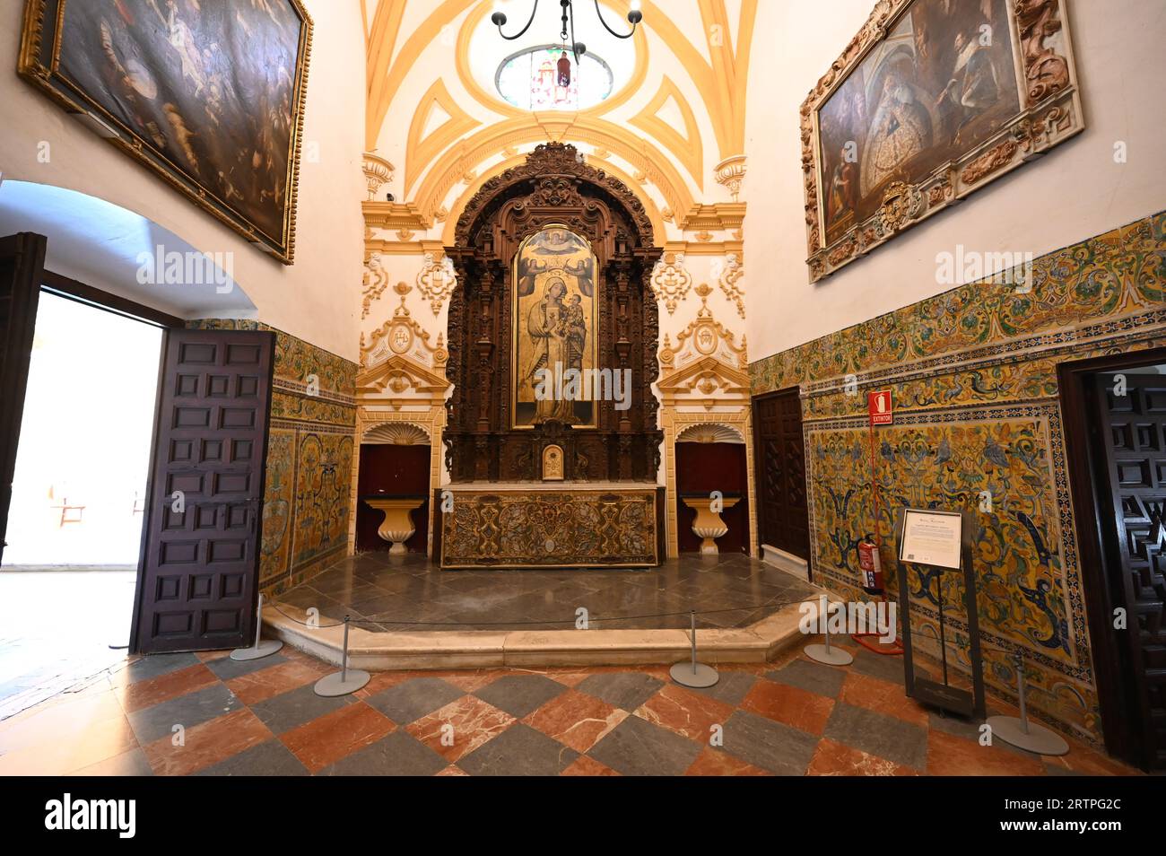 Capilla del Palacio Gotico at the Real Alcazar Palace in Seville Stock ...