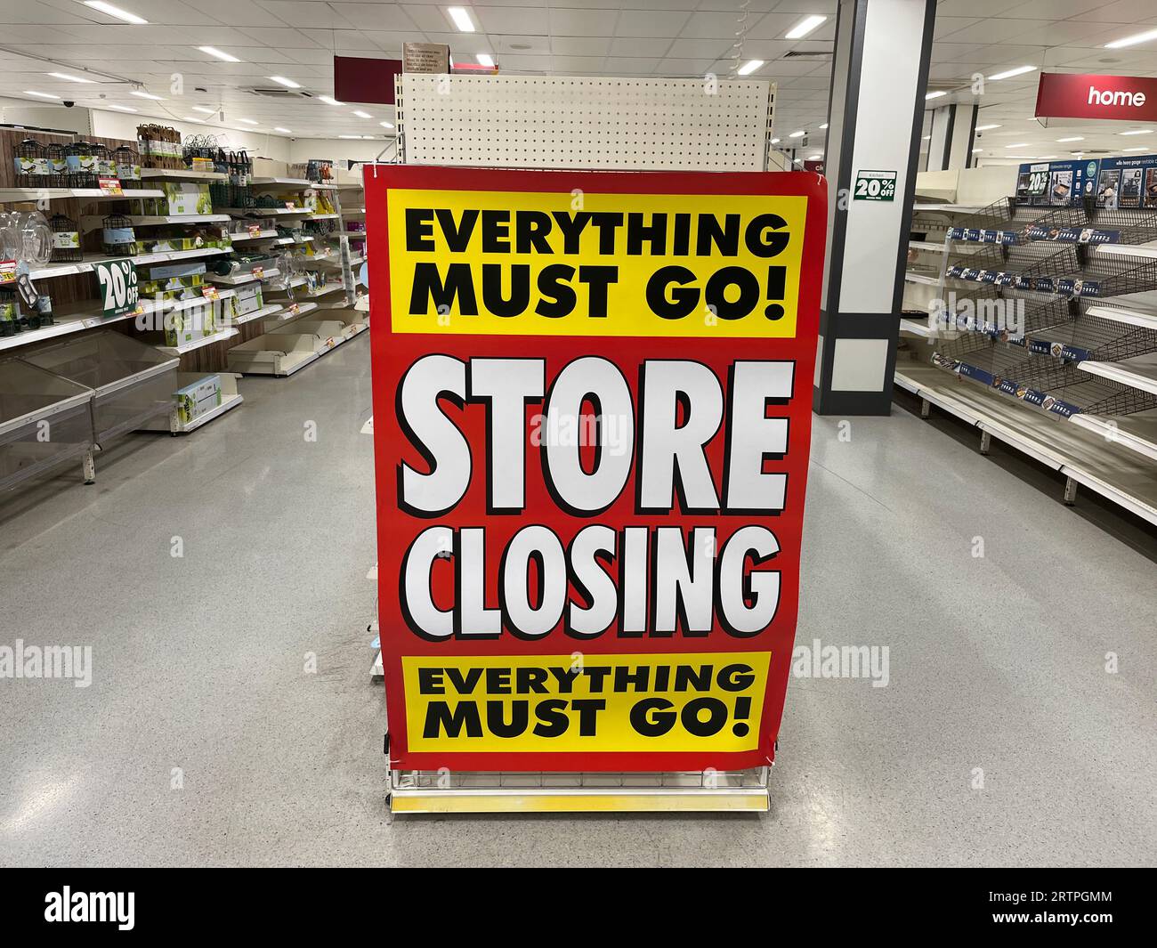 Bicester Oxfordshire UK. 15 September 2023. Wilko stores closing down ...