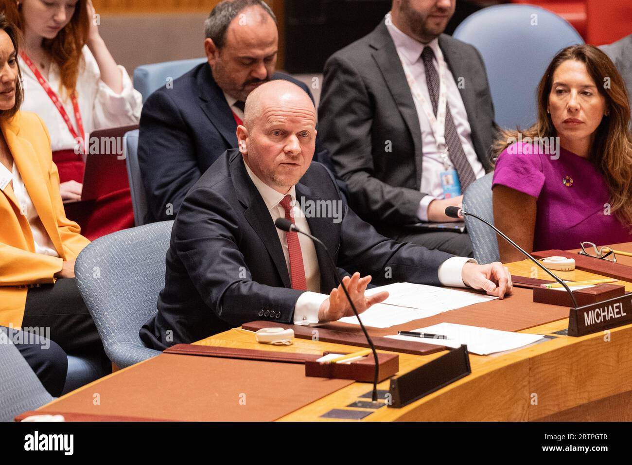 Mastercard ceo hi-res stock photography and images - Alamy