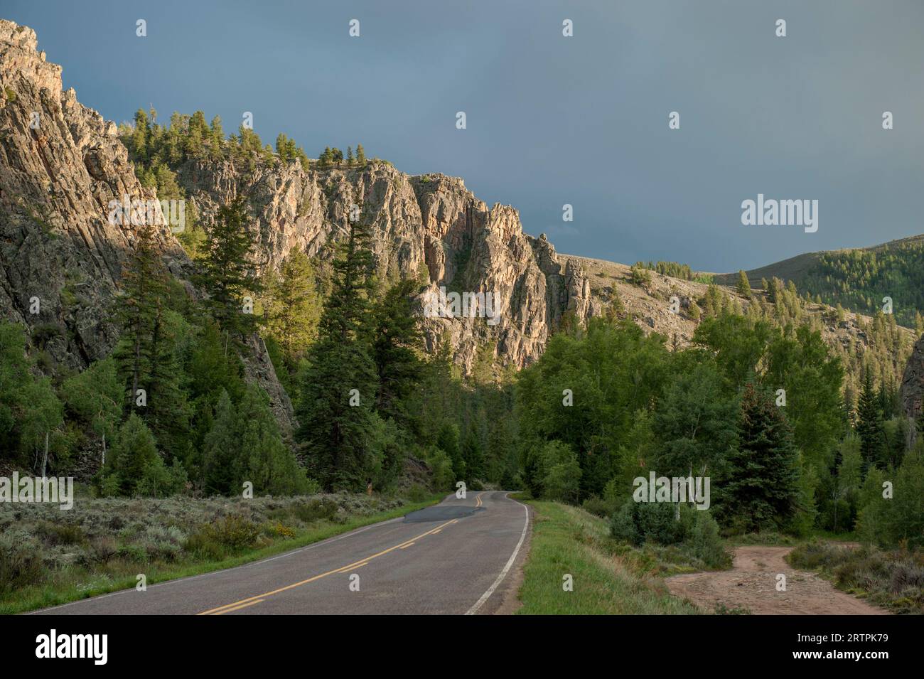Cliffs of unknown geological origin beside the Taylor River above ...