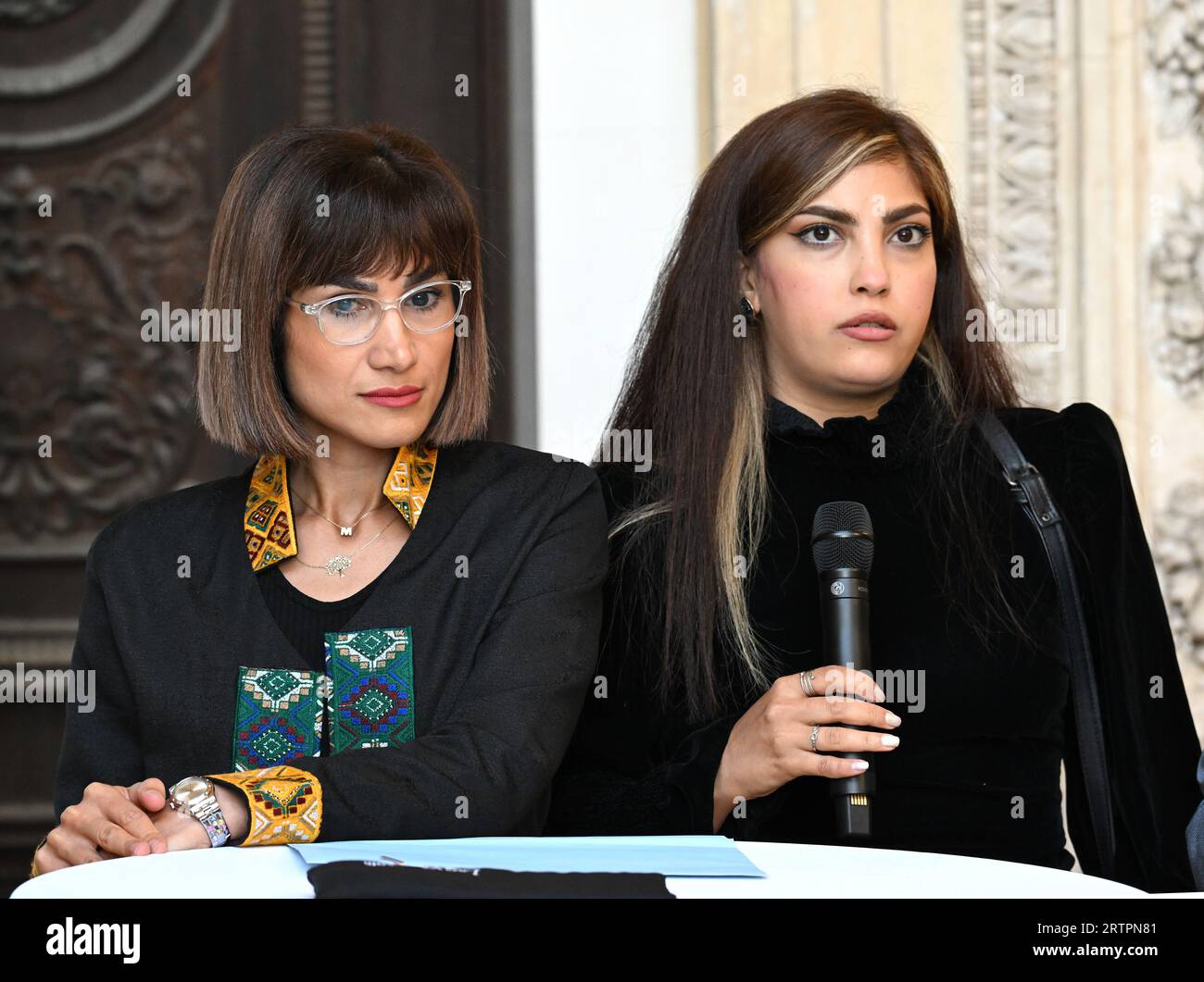 Potsdam, Germany. 14th Sep, 2023. Mersedeh Shahinkar (l), Iranian ...