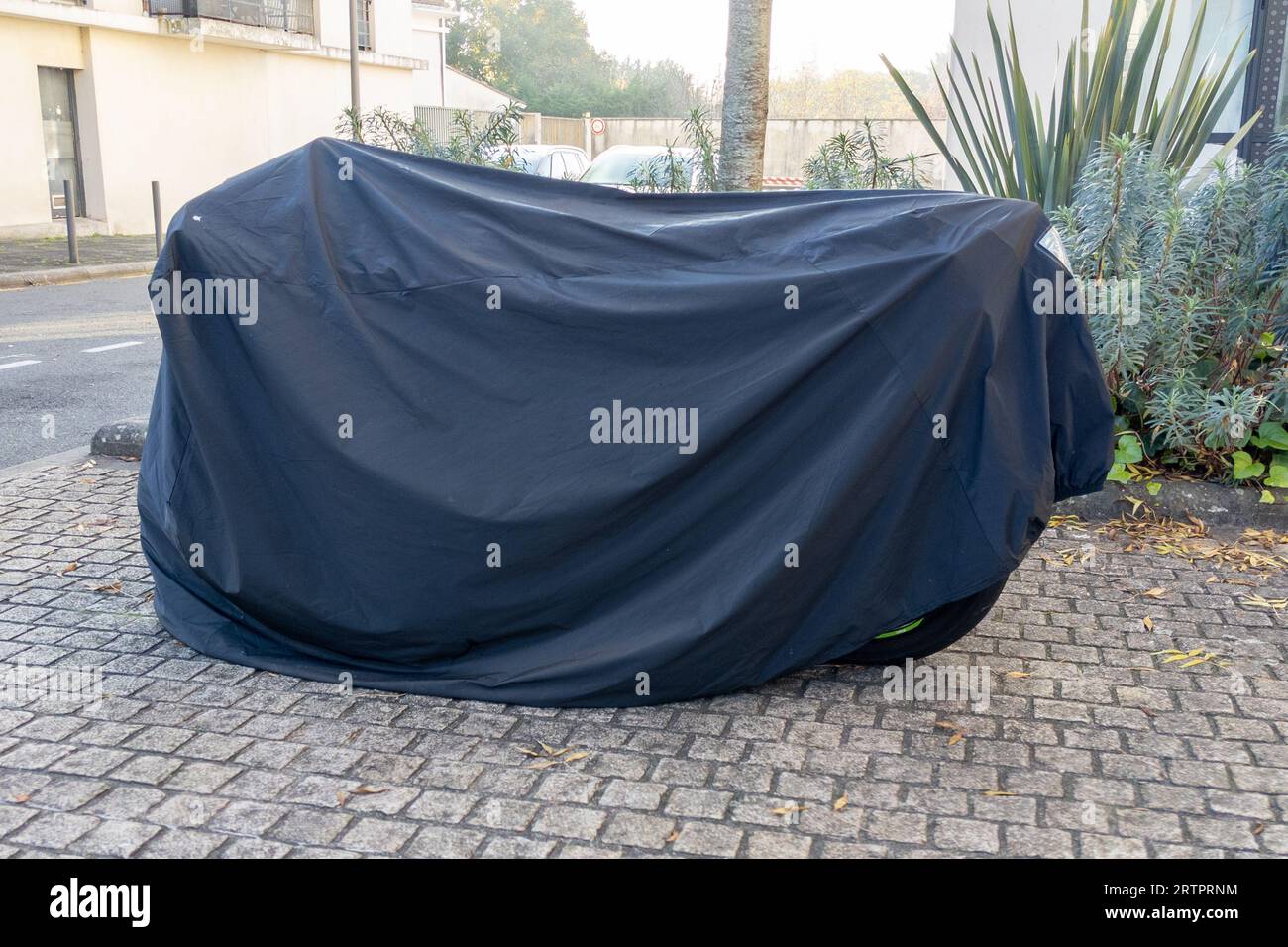 Plastic rain jacket hi-res stock photography and images - Alamy