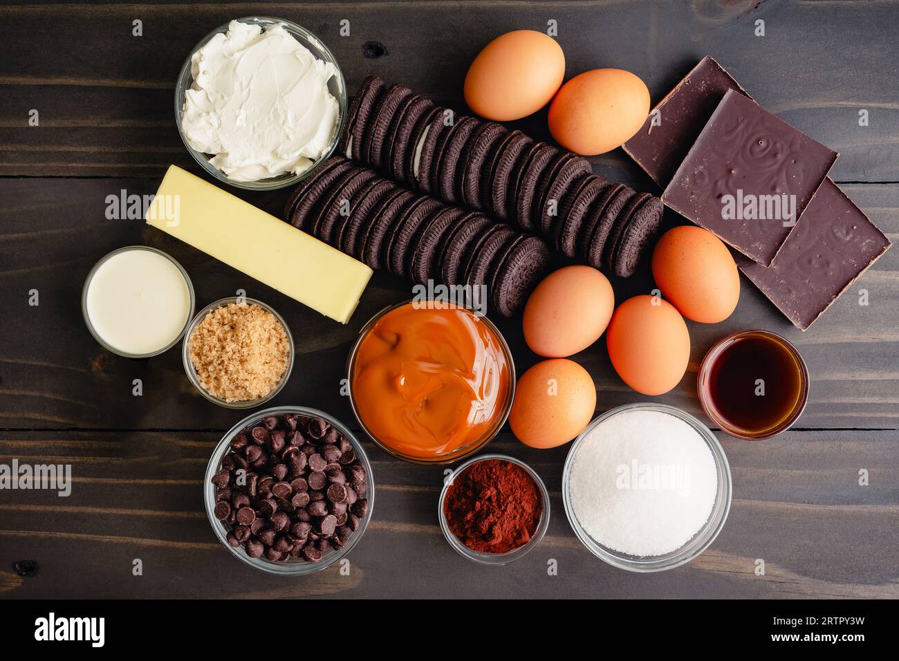 Caramel Chocolate Cheesecake Dessert Bar Ingredients: Chocolate chips ...