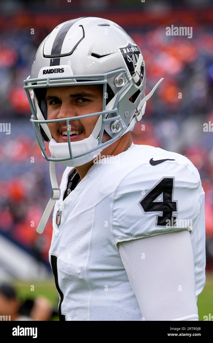 Las Vegas Raiders quarterback Aidan O'Connell warms up during an NFL ...