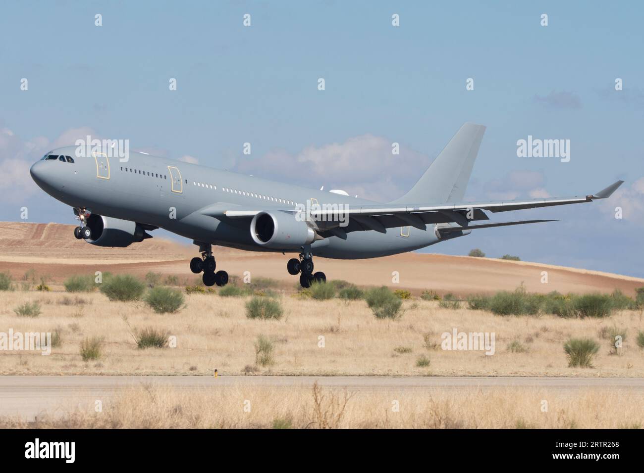 Tanker plane landing Stock Photo - Alamy