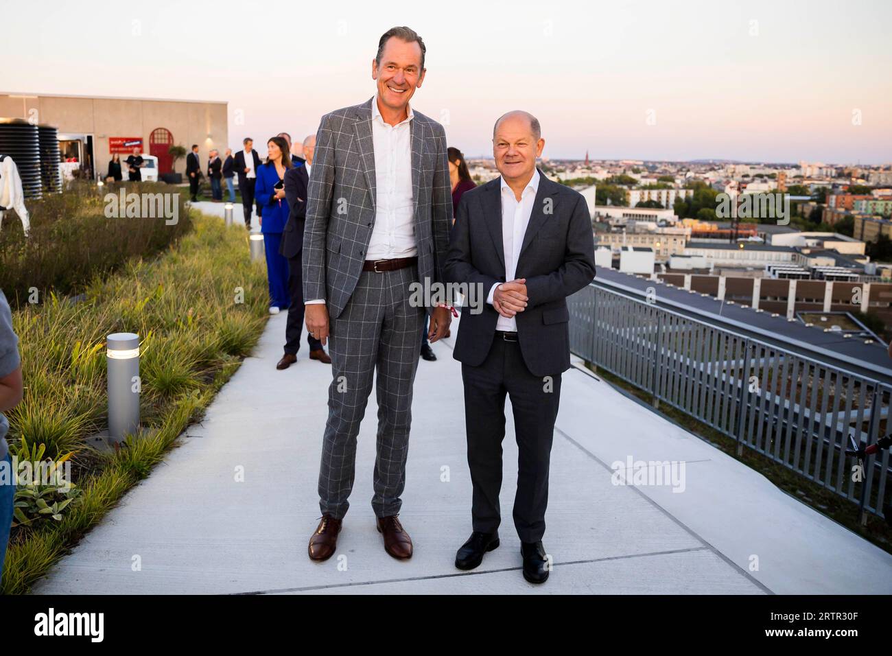 Berlin, Germany. 14th Sep, 2023. German Chancellor Olaf Scholz (SPD, r ...