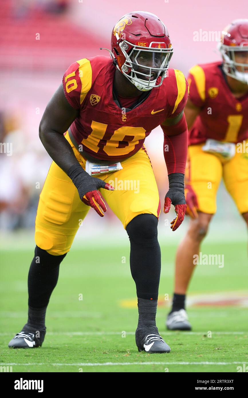 LOS ANGELES, CA - SEPTEMBER 02: USC Trojans rush end Jamil Muhammad (10 ...