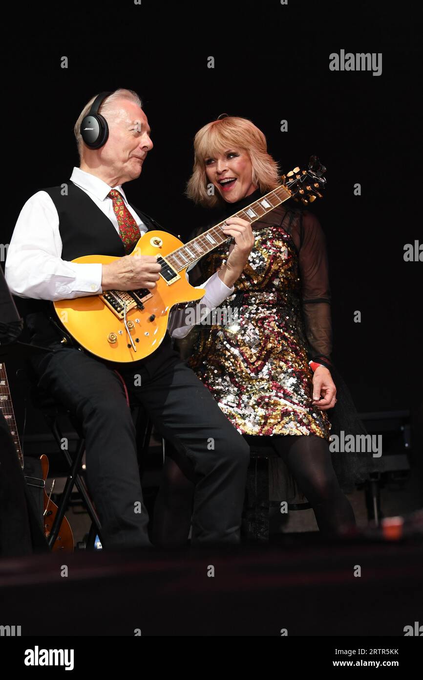 Robert Fripp & Toyah Stock Photo - Alamy