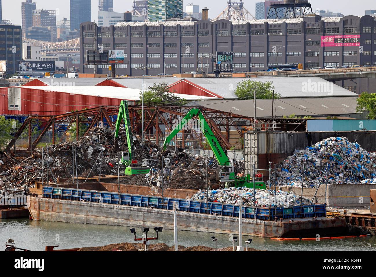 Sims metal management hi-res stock photography and images - Alamy