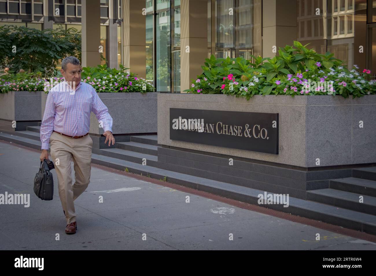 USA. 14th Sep, 2023. Marquee at the main entrance to JPMorgan Chase ...