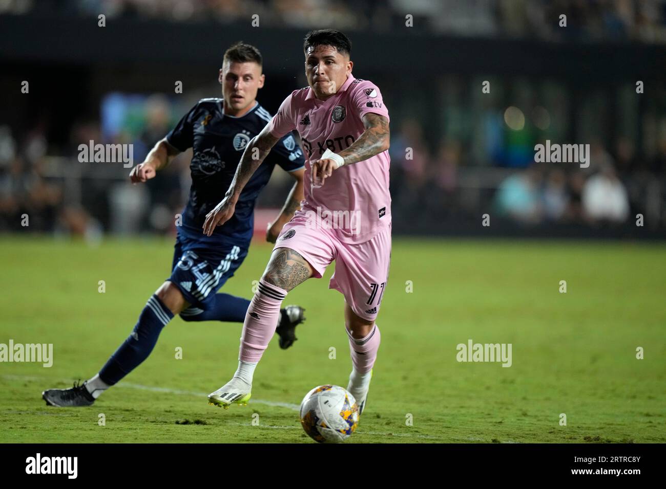 Inter Miami midfielder Facundo Farias (11) and Sporting Kansas City ...