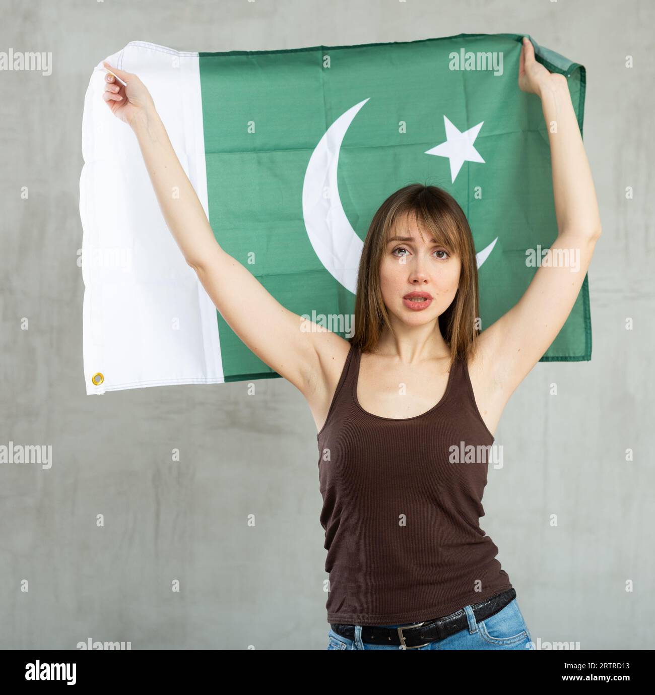Pakistan woman football team hi-res stock photography and images - Alamy