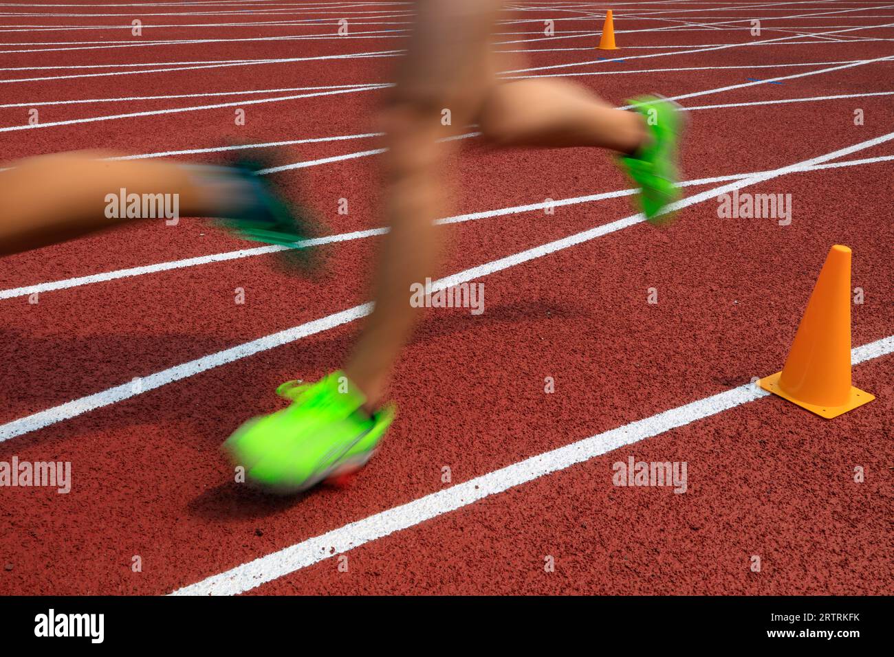 legs of a long distance runne Stock Photo - Alamy