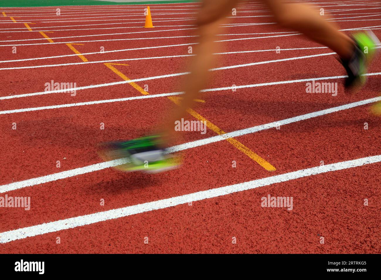 legs of a long distance runne Stock Photo - Alamy