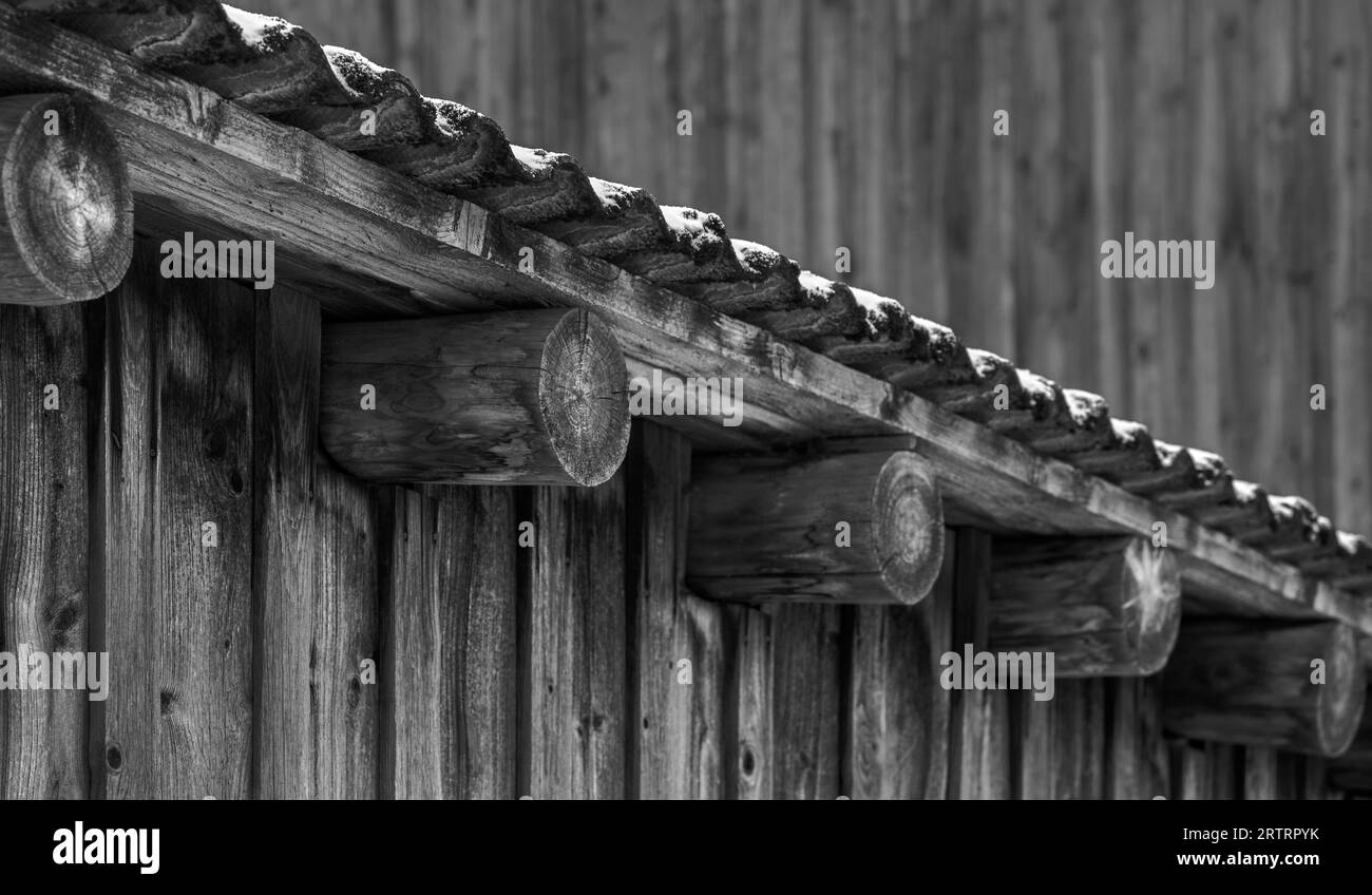Diagonal lines in architecture hi-res stock photography and images - Alamy