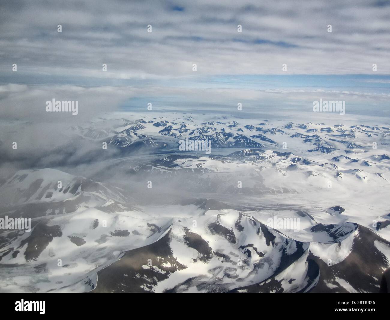Svalbard aerial water hi-res stock photography and images - Alamy