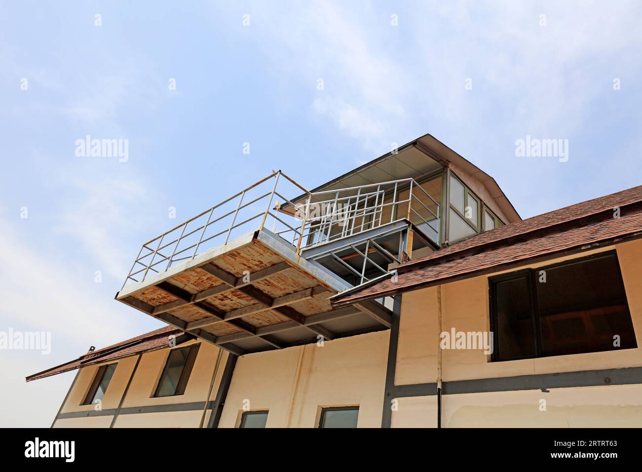 Steel beam architectural landscape Stock Photo - Alamy