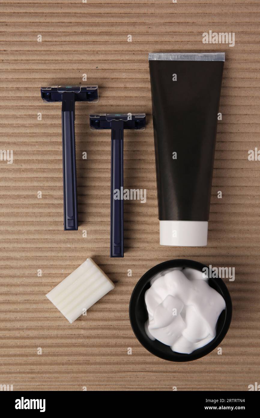 Razors shaving hi-res stock photography and images - Alamy