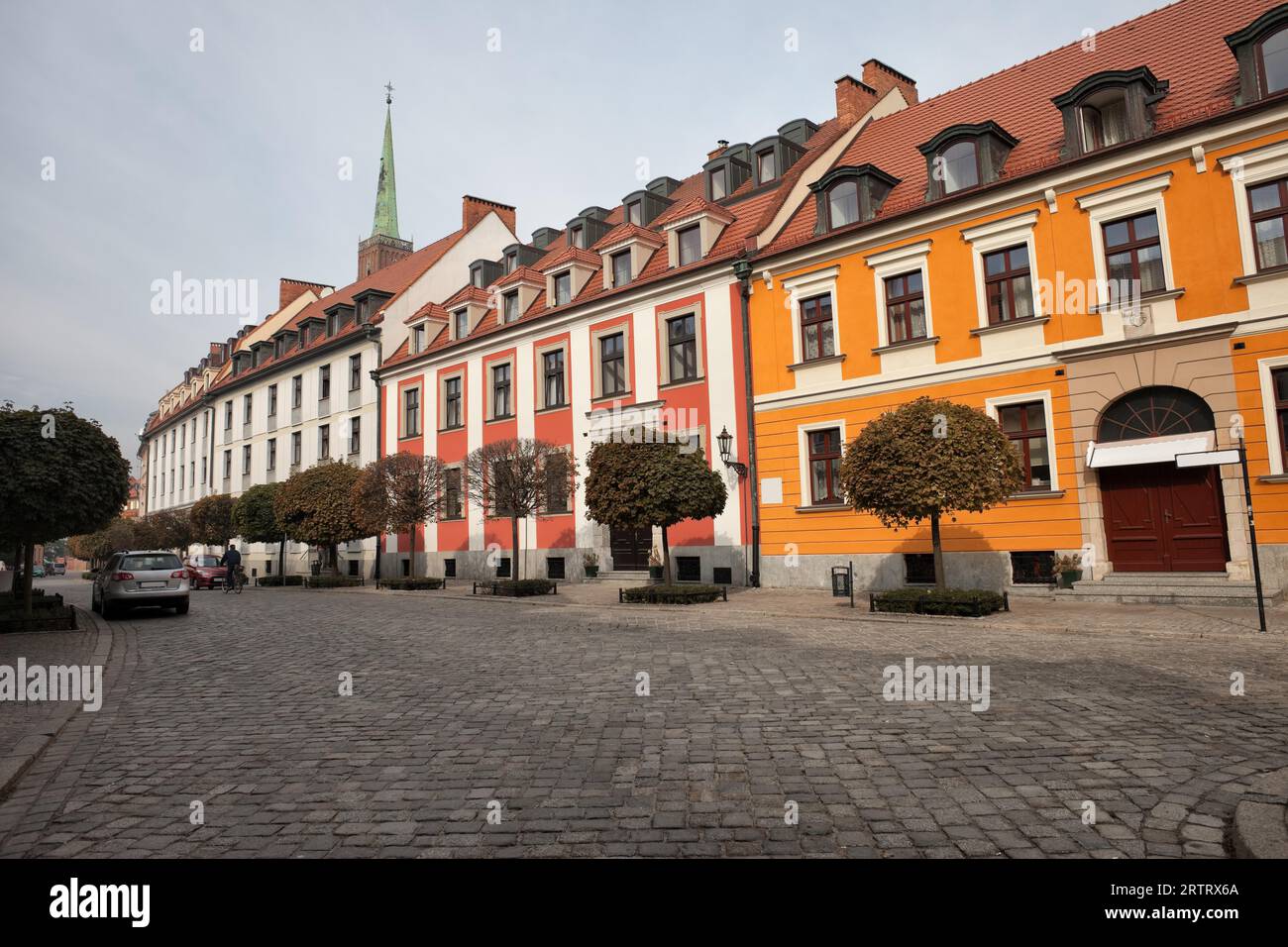 Historic buildings along Katedralna street in Ostrow Tumski, Wroclaw, Poland Stock Photo - Alamy