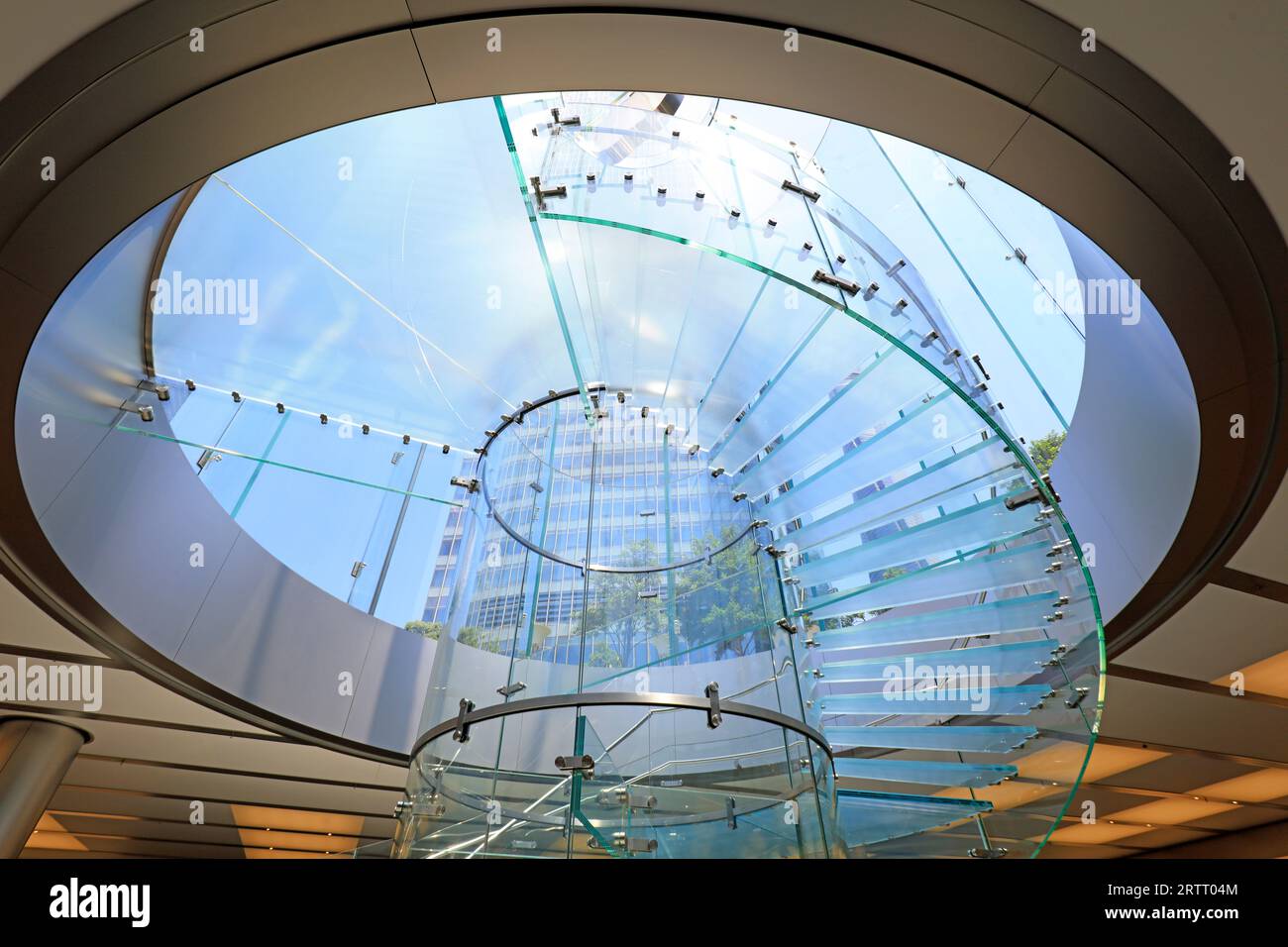 Stainless steel staircase rise hi-res stock photography and images - Alamy